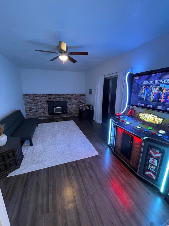 Family Friendly Home A Short Distance From Old Town Clovis! - Clovis, CA