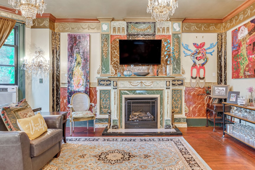 Near Downtown Scranton: Getaway W/ Patio - Scranton, PA