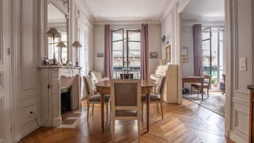 Apartamento | 5 quartos, acesso à internet de alta velocidade