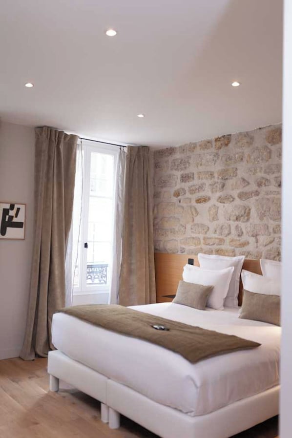 Apartamento | 1 quarto, espaço de trabalho para notebook, roupa de cama