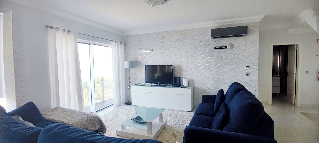 Casa Do Mar - Luxury Villa W Rooftop Swimspa - Praia da Luz