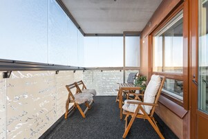 Apartamento Deluxe em Condomínio Fechado, sauna, Vista para a cidade | Varanda