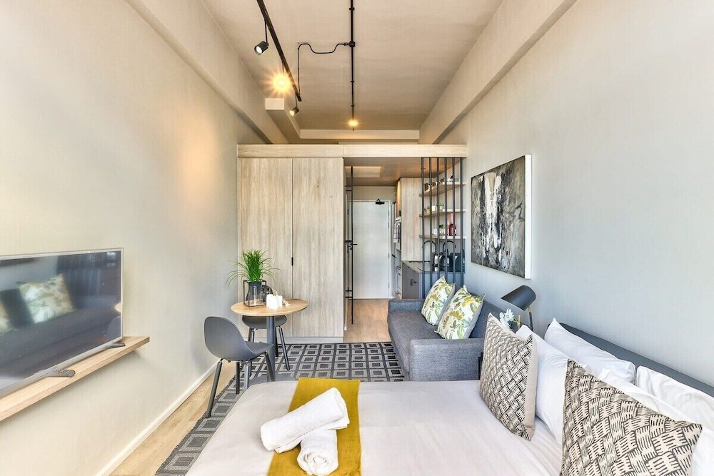 Cosy Renovated Studio at The Harri - Cape Town | Vrbo