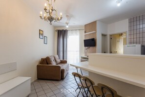 Apartamento Básico | Sala de estar