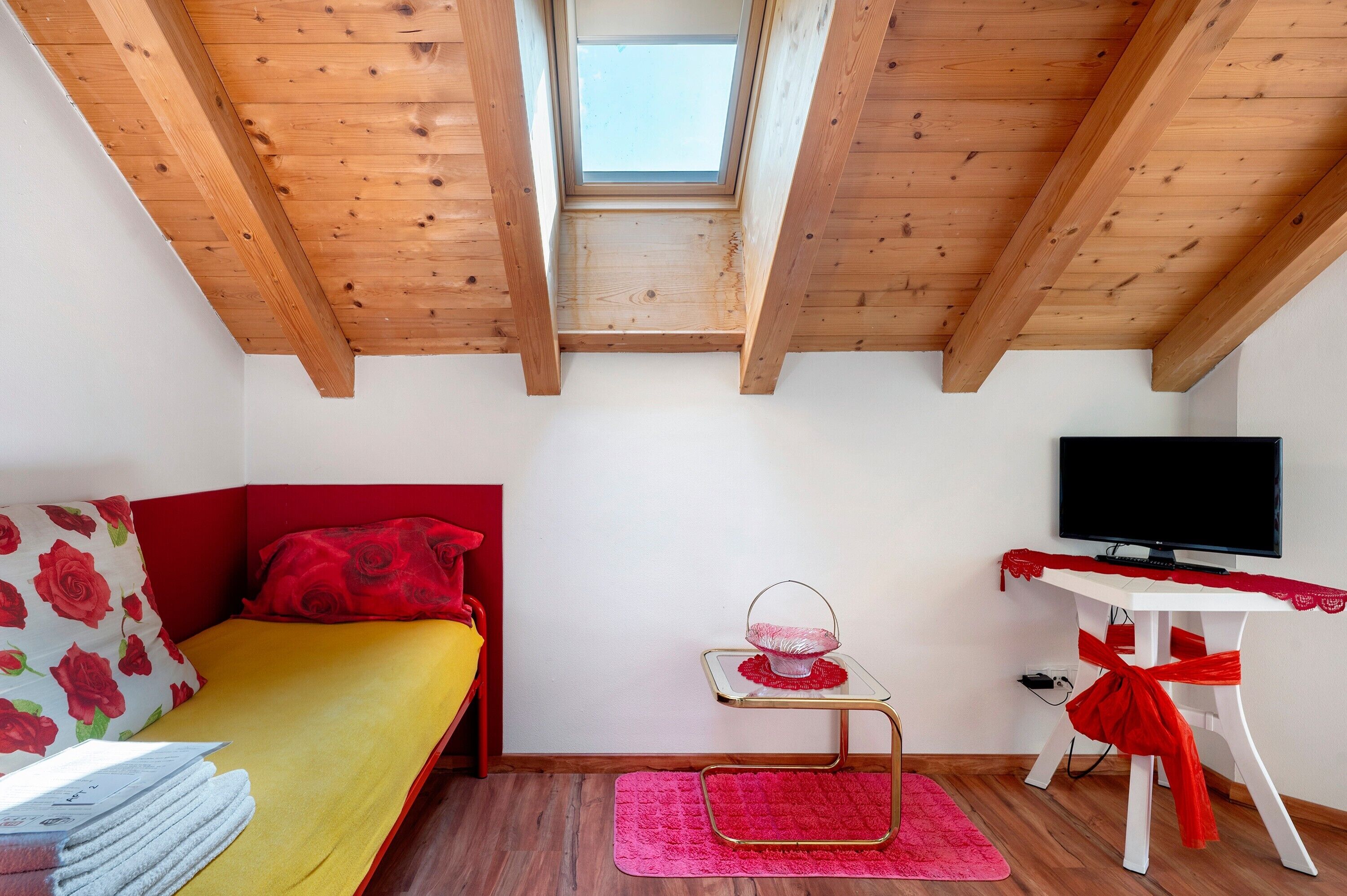 Apartment 'Martinshof In Eppan' With Balcony And Wi-fi - Bolzano