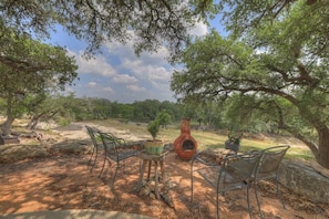 Casa, várias camas, pátio (3408 Grapecreek Cmb) | Terrenos do alojamento