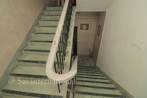 Entrada (vista interior)