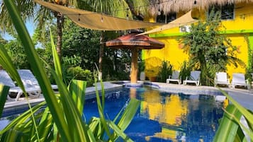 Piscina exterior
