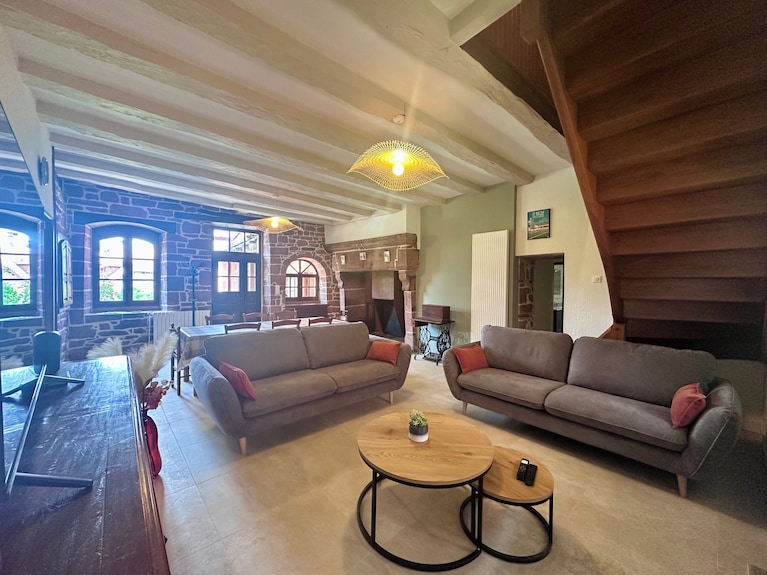 Maison De La Fontaine - Typique - Bourg De Collonges - Collonges-la-Rouge