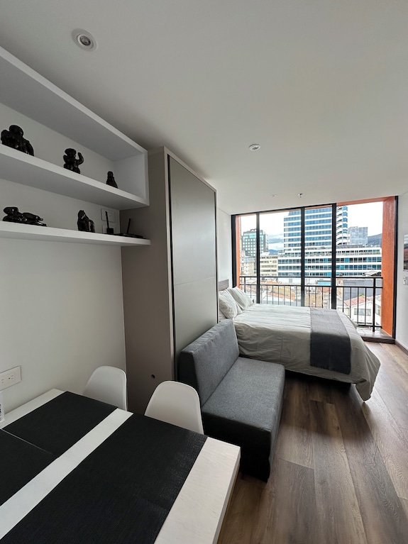 Luxury Corporate Apartment With Kitchenette And Private Laundry Near Parque 93 - Bogotá