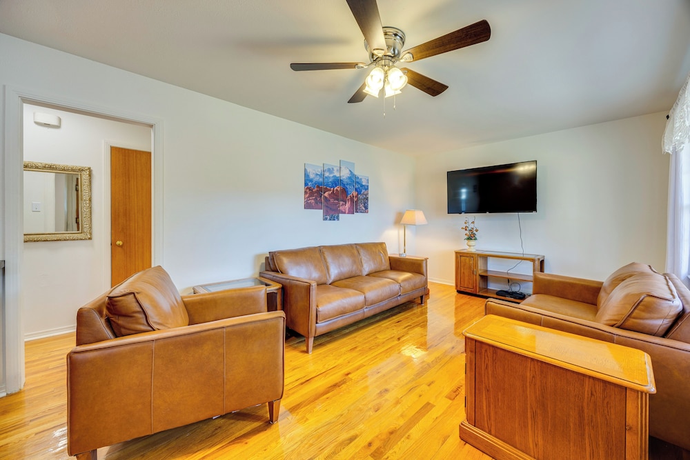 Walk To Old Colorado City: Home W/ Fenced Yard - Colorado Springs, CO