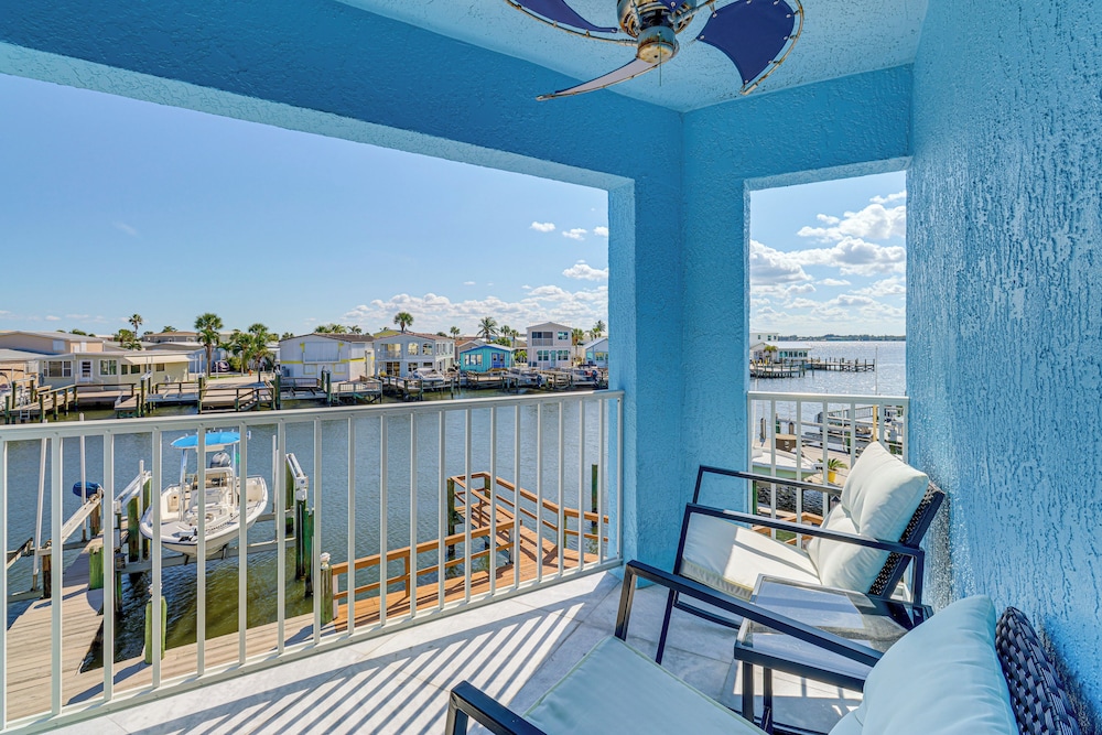 Luxury Nettles Island Home W/ Large Dock! - Jensen Beach, FL