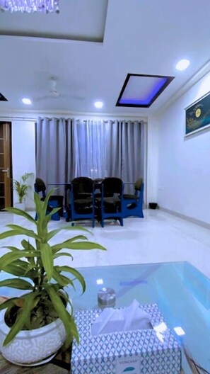 Monitores, impressoras 