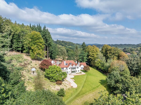 Kingsley House - West Sussex