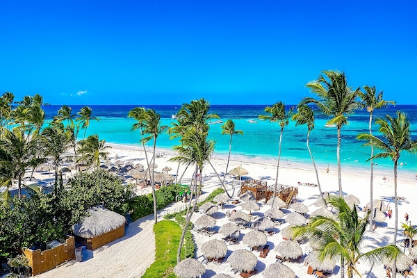Perto da praia, praia de areia branca