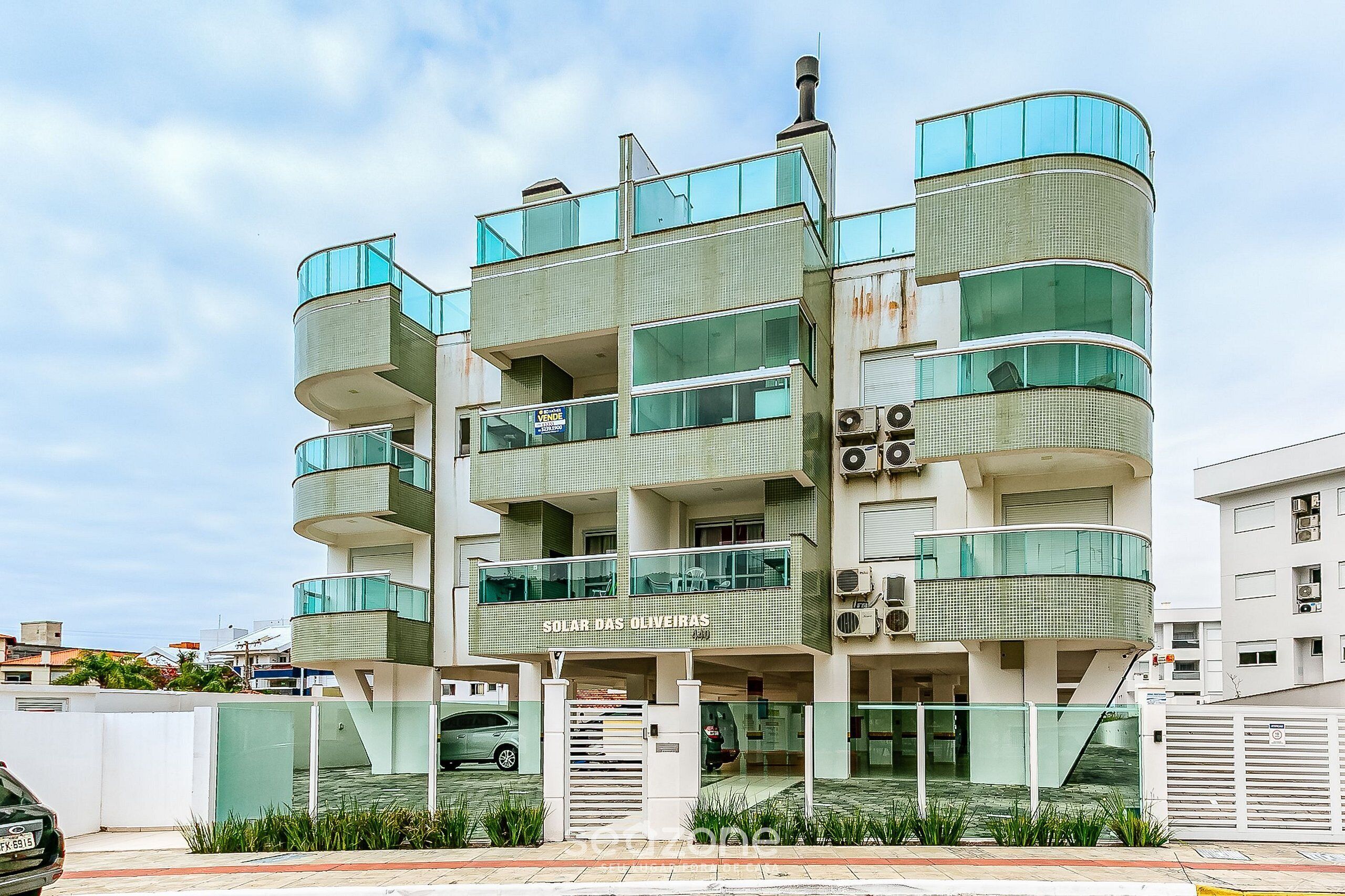 Apartamento básico | Fachada