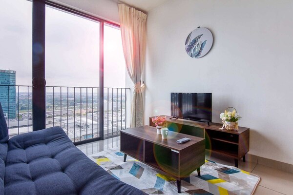 Lovely Studio Trefoil Near Setia City Mall & Sccc - Setia Alam
