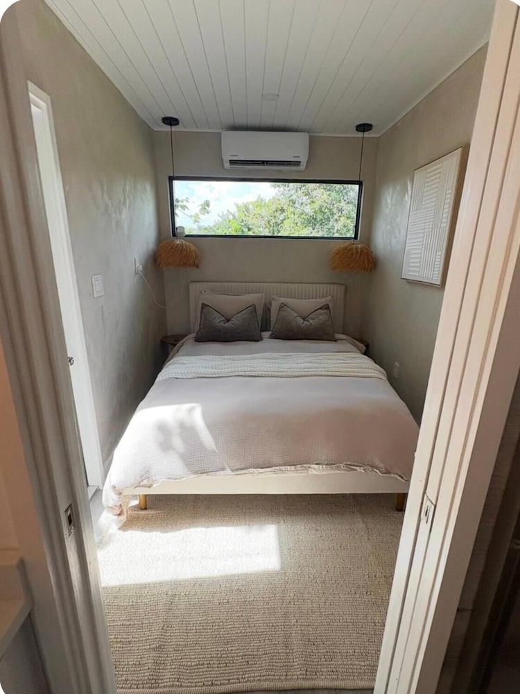 Zen Container Tiny Home w/HUGE Yard, Fire Pit & Pet Friendly, FGCU ...