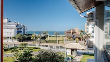 Apartamento Básico | Terrenos do alojamento