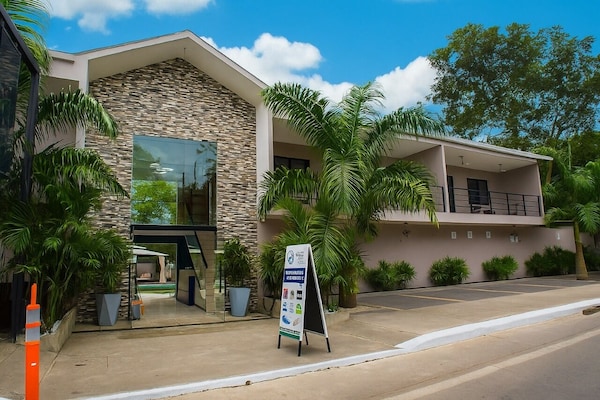 Ocean Drive Lodge Montañita - Santa Elena