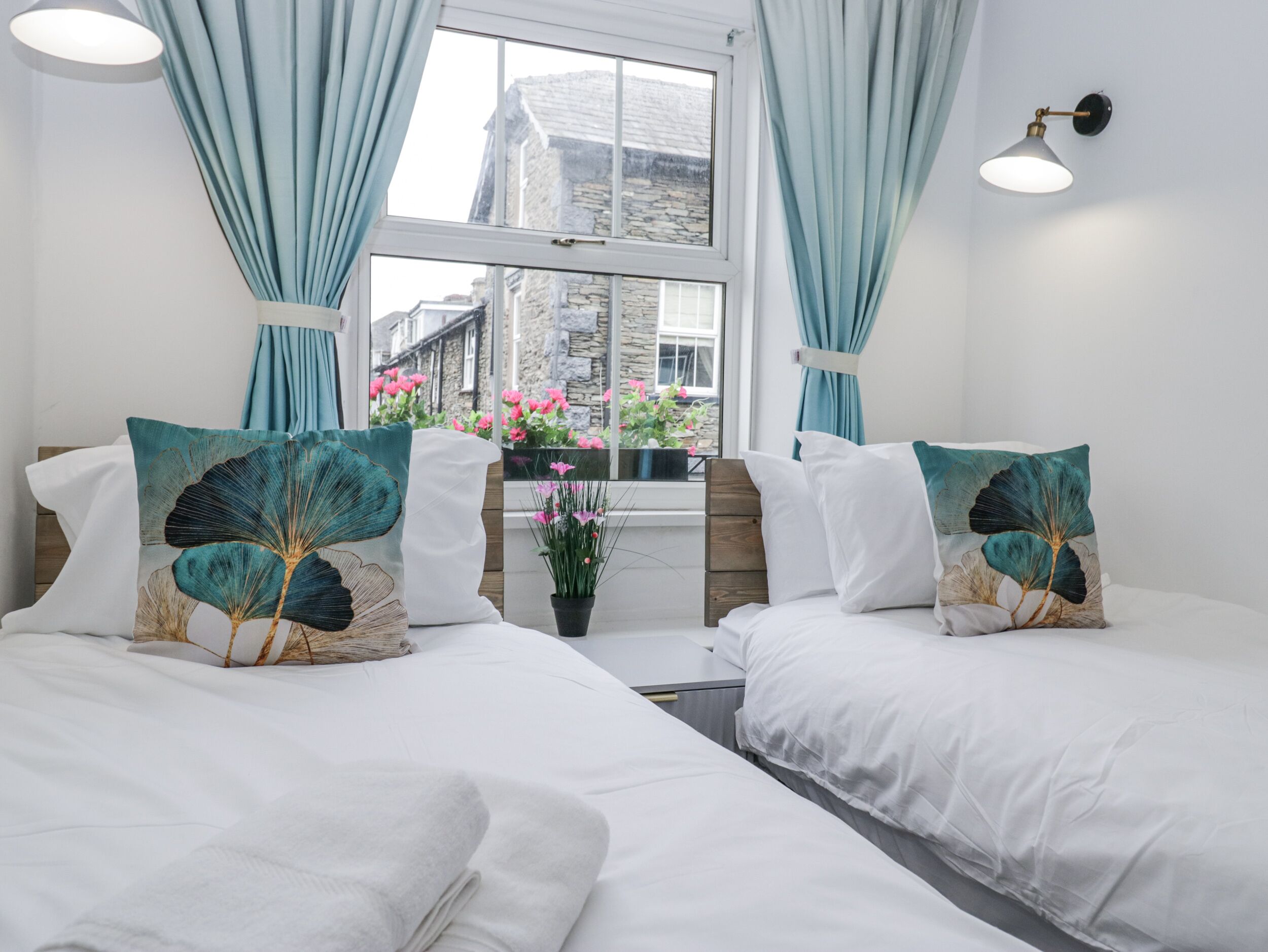 Aspen Boutique, Pet Friendly, Character Holiday Cottage In Windermere - Windermere, UK