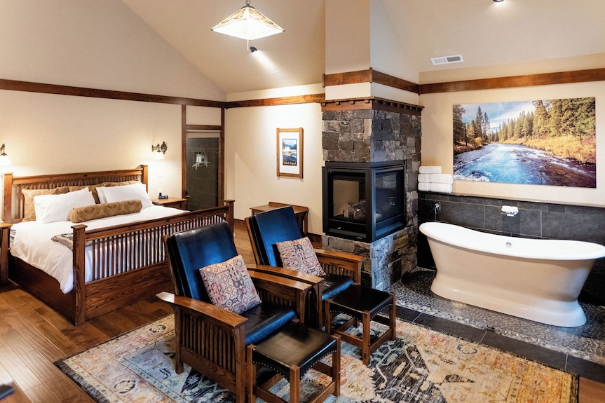 Fivepine Lodge & Cabins - Serenity Cabin - Sisters, OR