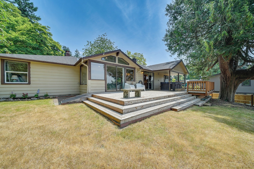 1/2 Mi To Yarrow Bay: Family Home In Kirkland - シアトル