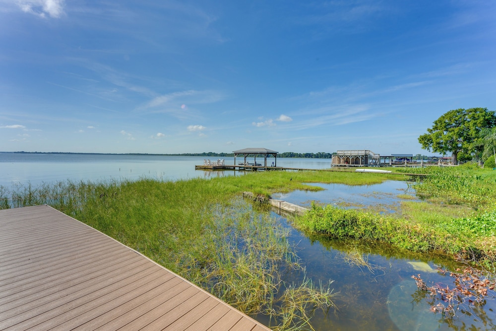 Dora Canal Views & Shared Dock: Apt In Tavares! - Leesburg, FL