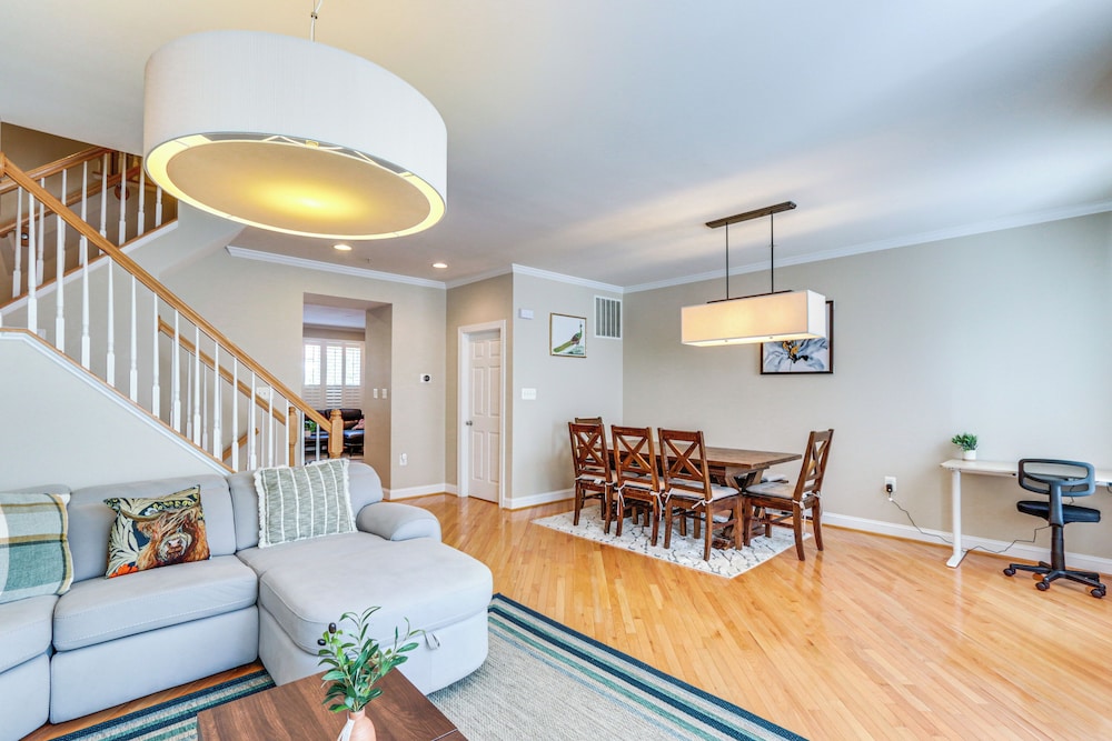 Work, Play & Explore Dc Area: Herndon Haven! - 赫恩登