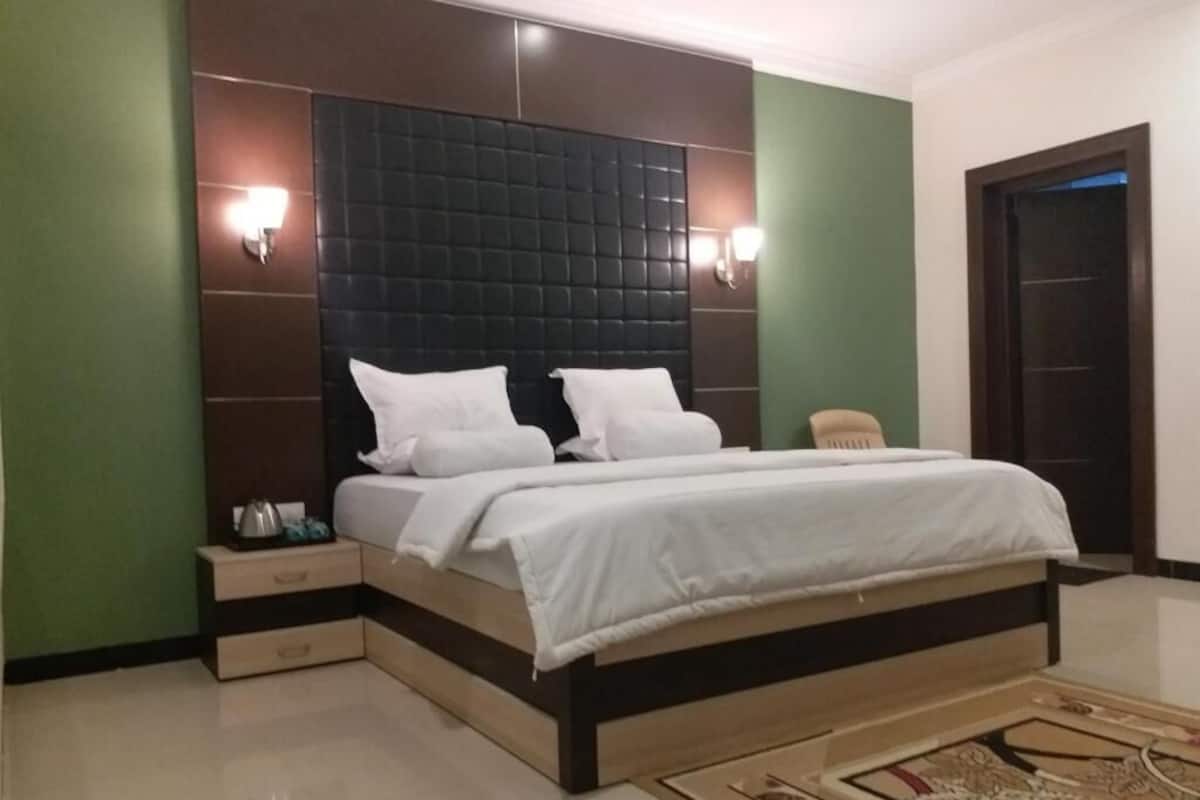 Quarto casal clássico | Wi-Fi de cortesia
