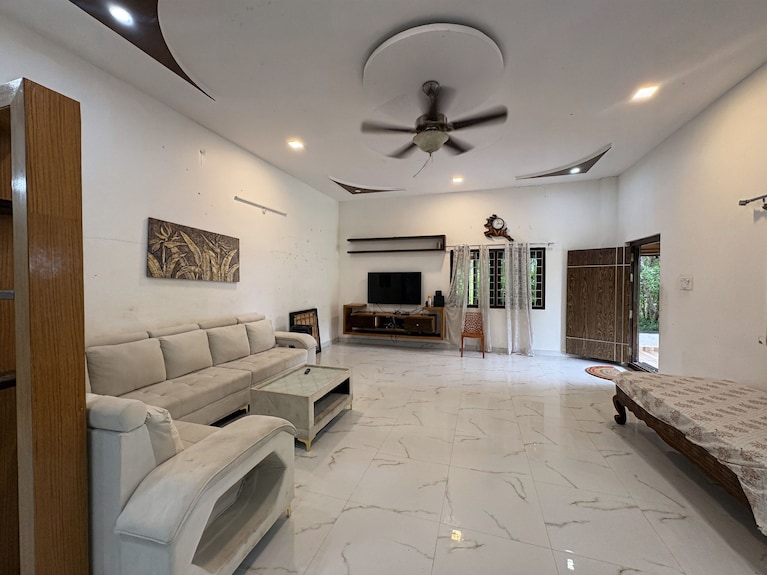 Kerala Nest Retreat Pool Moinabad By Homeyhuts - Hyderabad