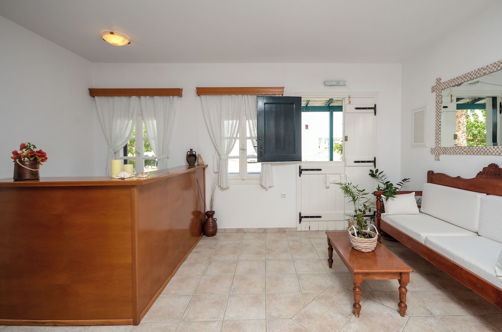 Hotel Three Lakes - Naxos