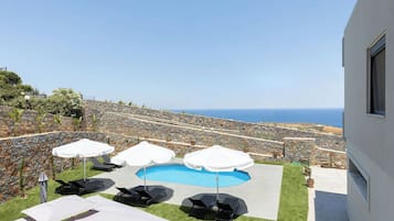 Villa Familiar | Terraço/pátio interior