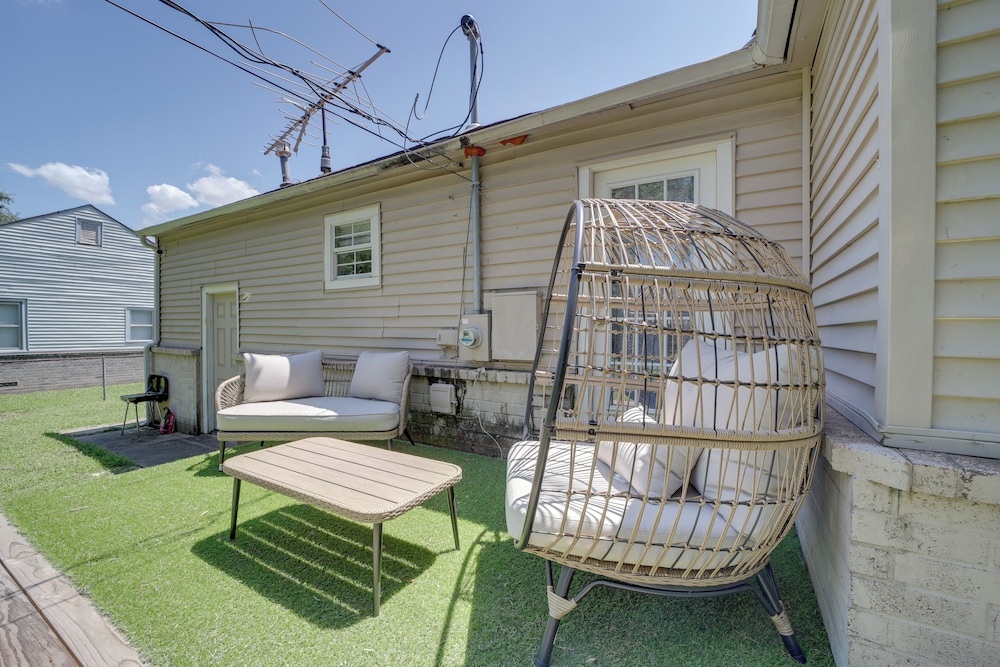 1 Mi To Tulsa Arts District: Home W/ Yard! - Tulsa, OK