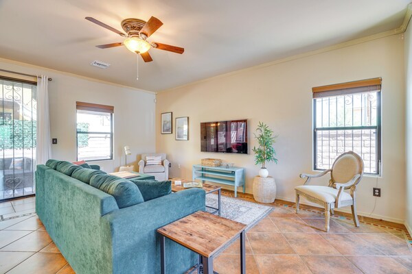 Southwestern Chic! Tucson Retreat W/ Private Patio - Tucson, AZ