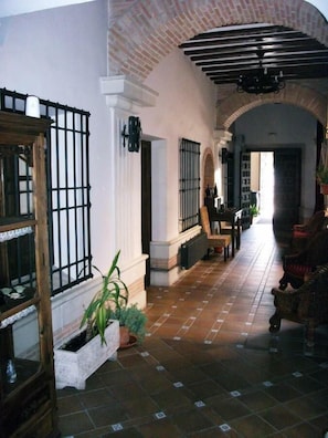Entrada (vista interior)