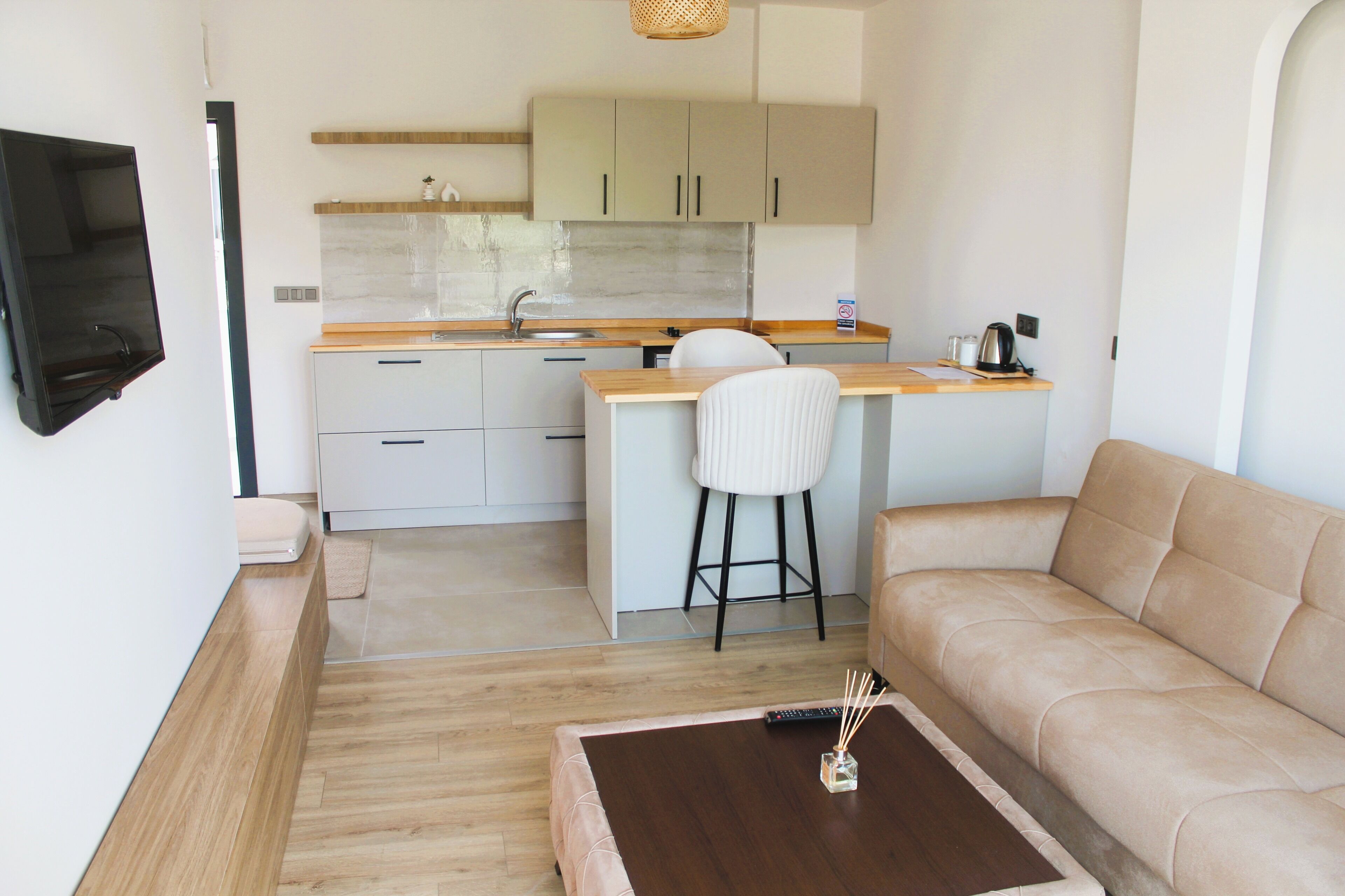 Suite Superior, 1 cama queen-size e sofá-cama, cozinha | Wi-fi grátis, acesso para cadeira de rodas 