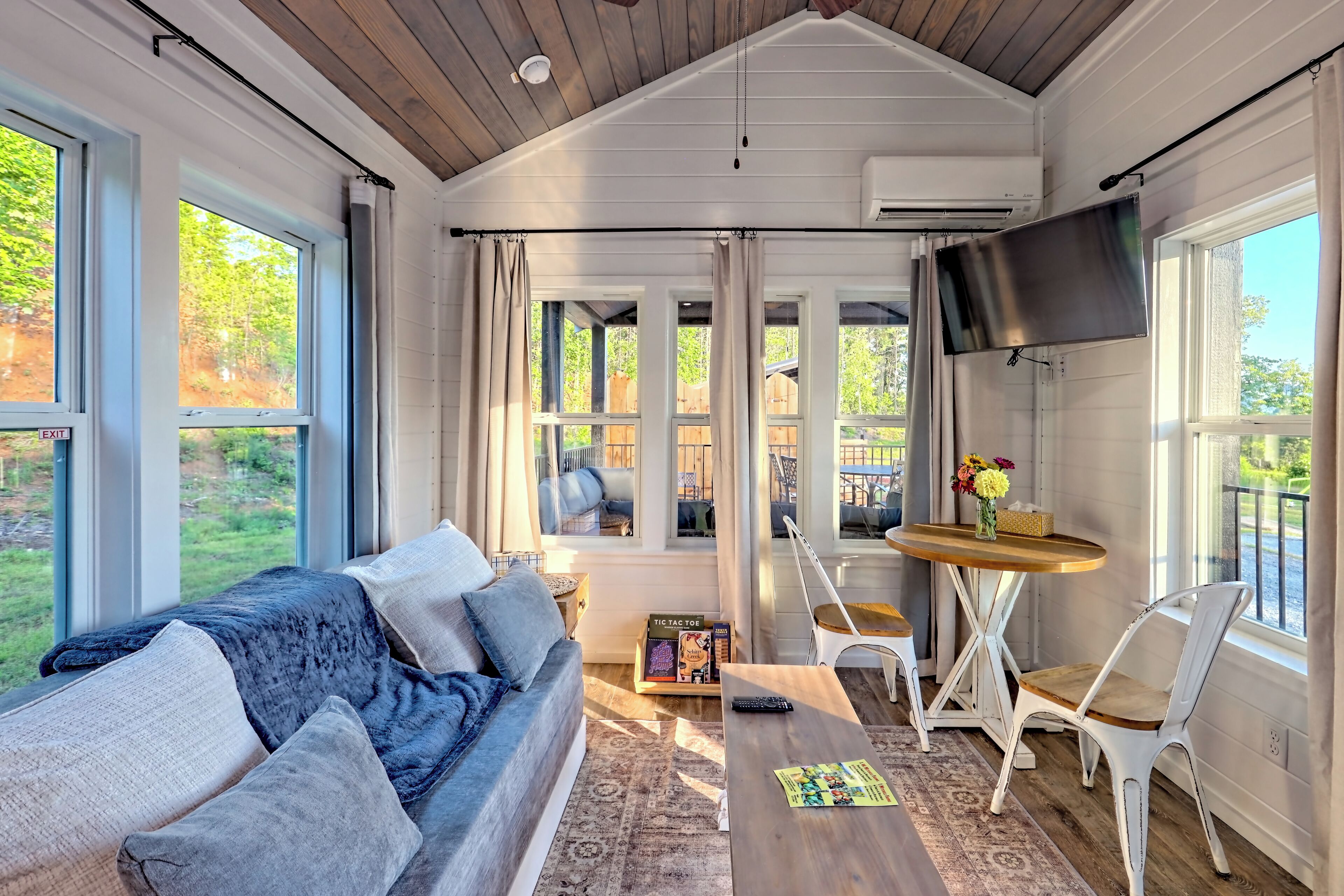 Rent All 3 Tiny Houses For A Fun Getaway With Family Or Friends! - Franklin, NC