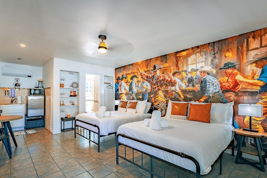 Views, Lux 2, Full Beds Suite, Pets Ok At Ramp 1 - Texas