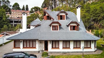 Fachada da propriedade