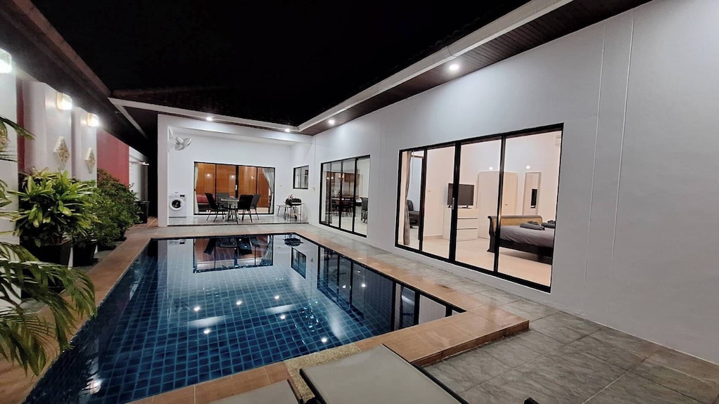 2bdr Private Pool Villa51, Majestic Residence - 芭達雅