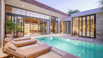 Villa (5 Bedrooms) | Exterior