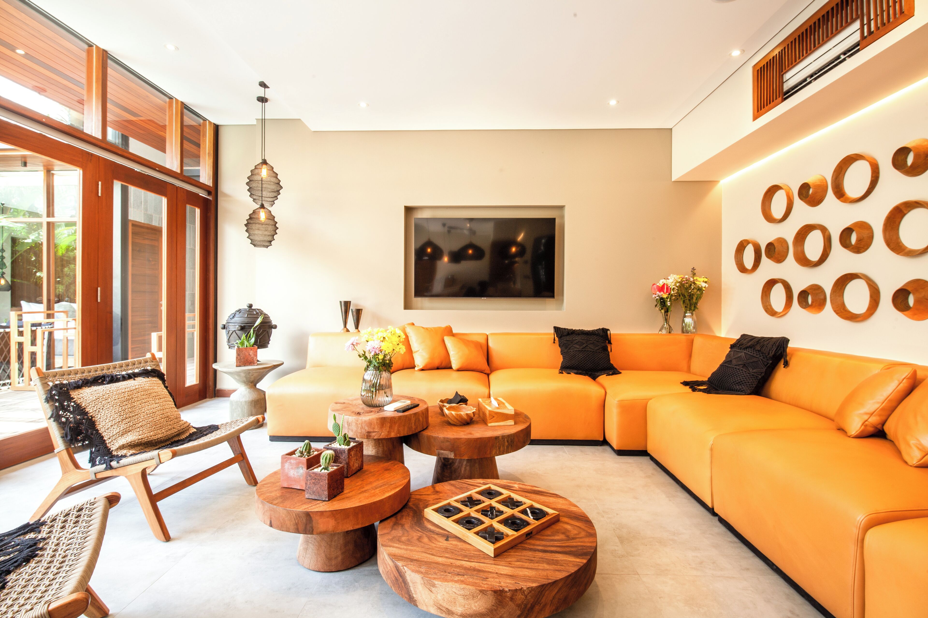 Villa (6 Bedrooms) | Exterior
