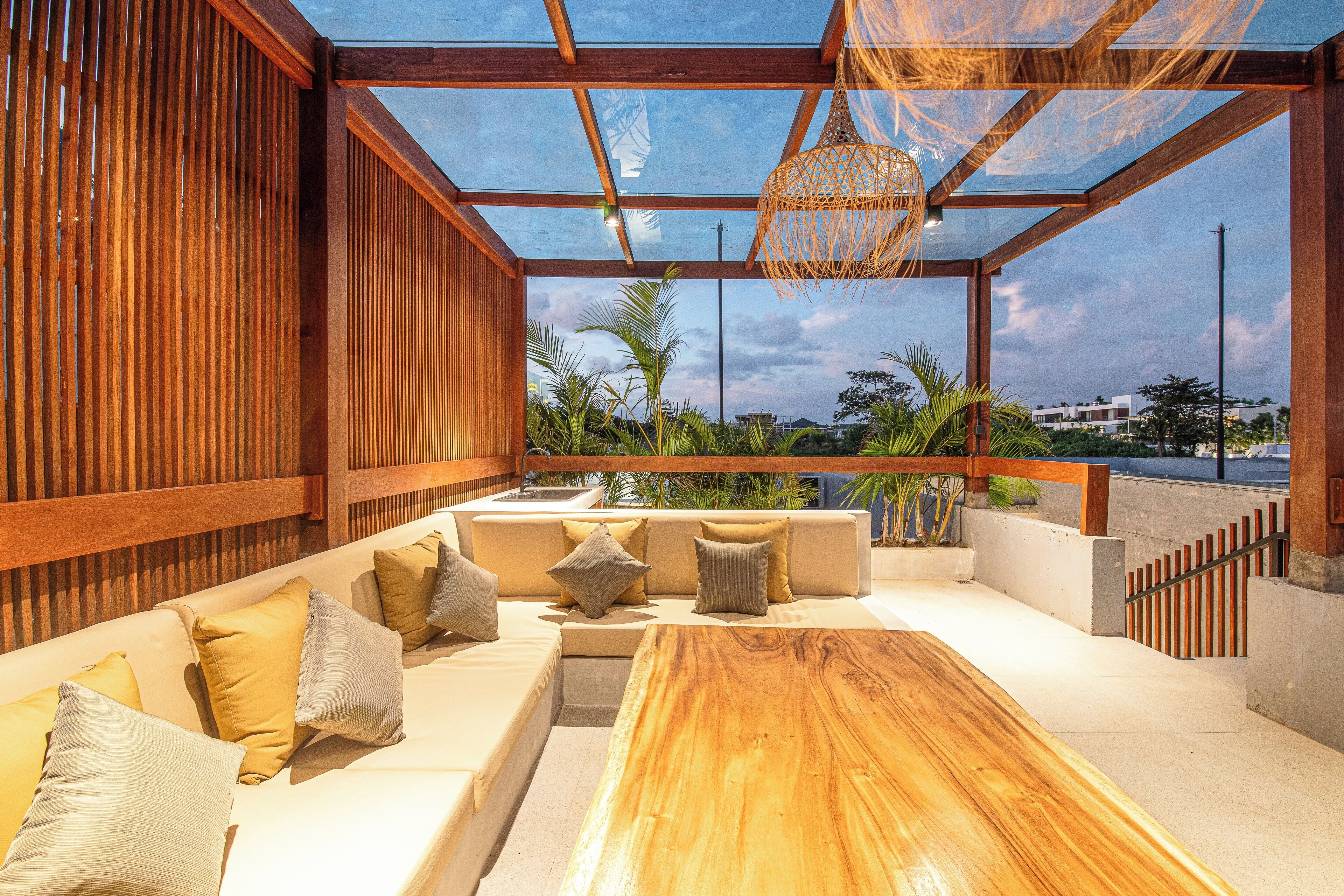 Villa (4 Bedrooms) | Exterior