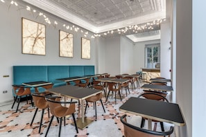 Café da manhã feito na hora todos os dias (EUR 18 por pessoa)