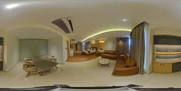 Quarto Royal | Quartos insonorizados, Wi-fi grátis 