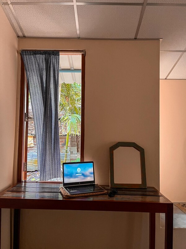 Classic Hostel - Swaraj Dweep