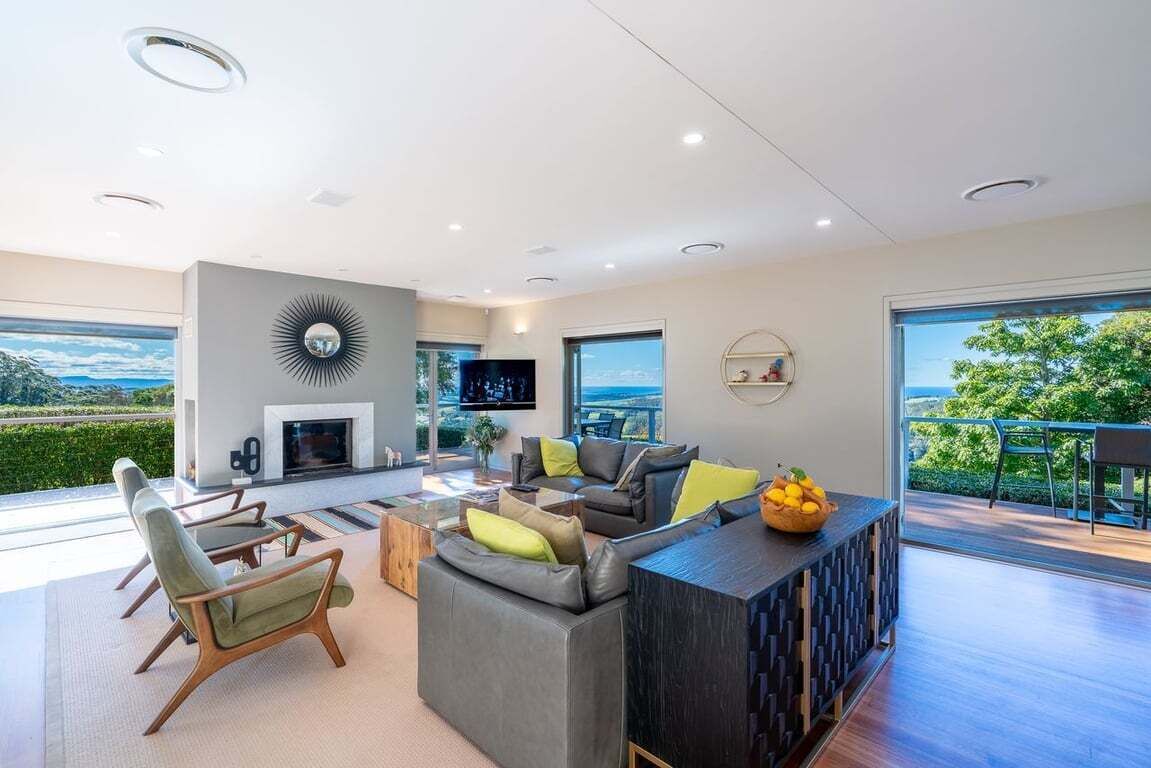 Serene Luxury Home With Tranquil Views On Mountain Tops - Jamberoo