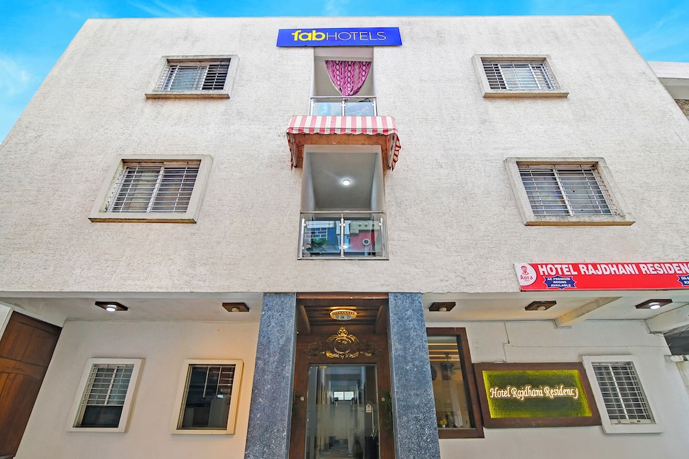 Fabhotel Rajdhani Residency - Ranchi