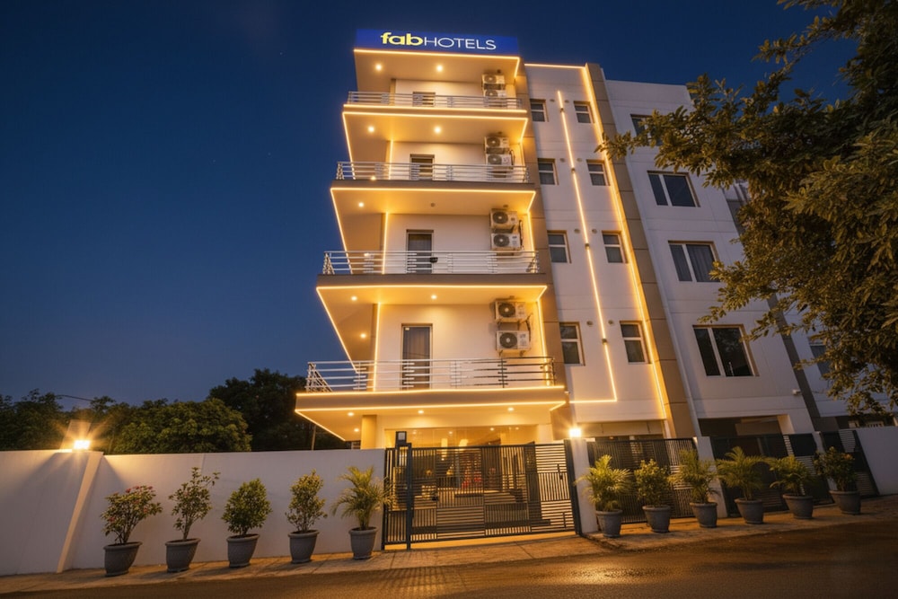Fabhotel Black Pepper - Faridabad